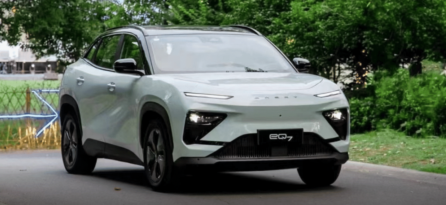 Chery eQ7, désormais appelée Shuxiangjia, prête à conquérir le marché le 12 septembre.