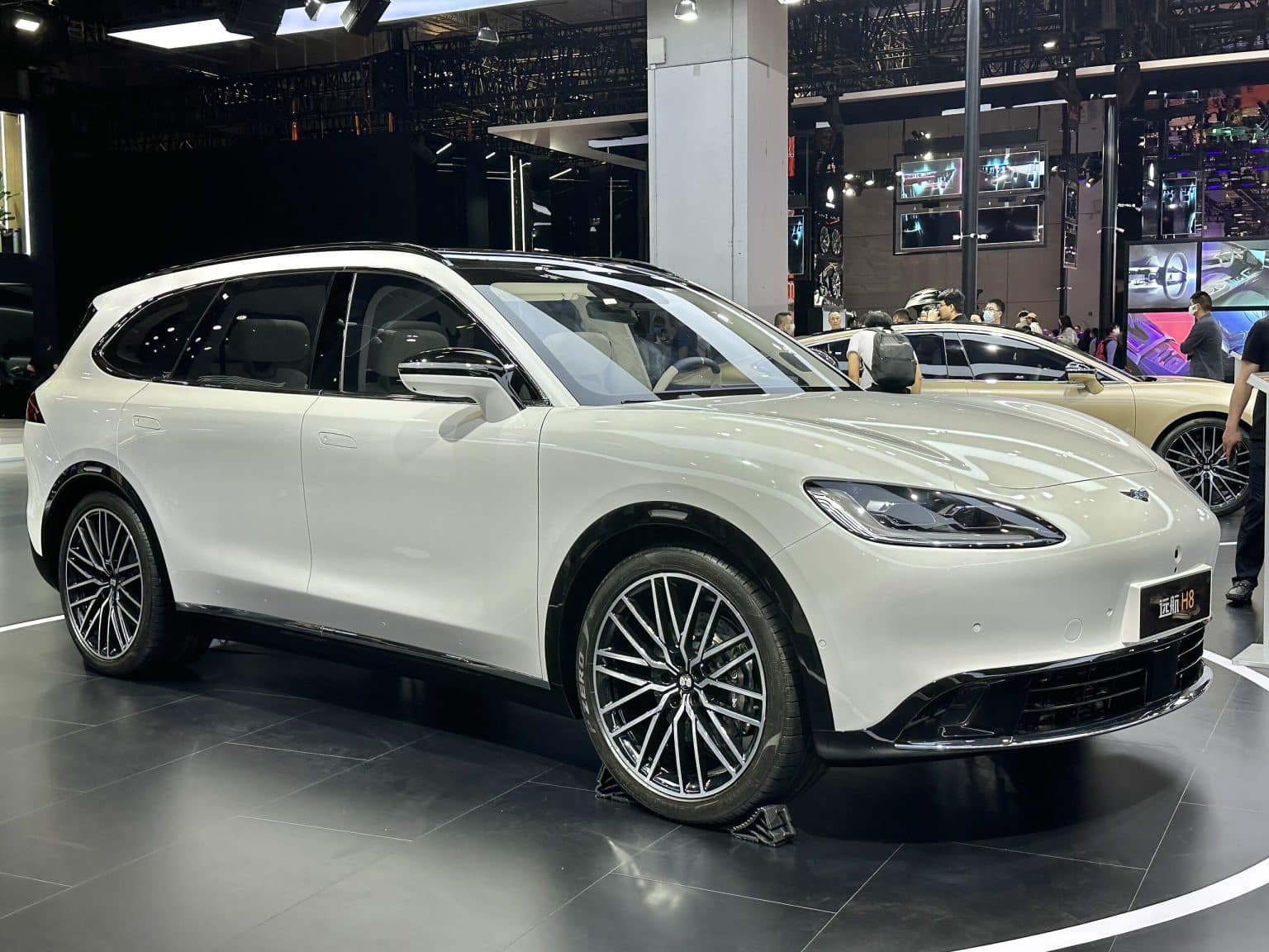 Dayun Yuanhang Y6 et Dayun Yuanhang H8 : des véhicules électriques haut ...