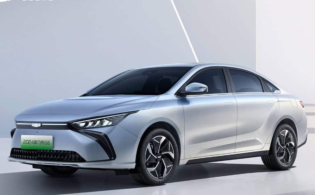 Geely Geometry G6 Harmony OS 2024 : La berline électrique aux deux options d'autonomie. Lancée ...