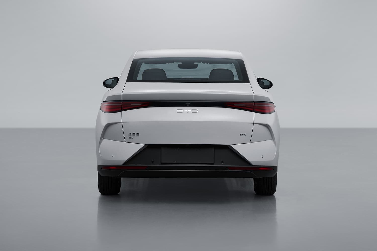 BYD Tang L EV & PHEV et BYD e7 : SUV Ultra Puissant et Berline Taxi Électrique Dévoilés