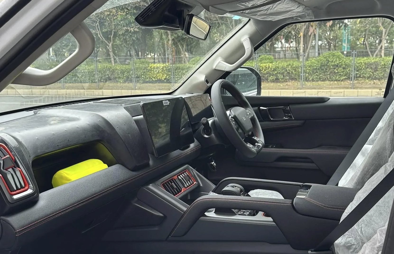 BYD Révolutionne l'Australie avec son Pickup Électrique BYD Thunder à ...