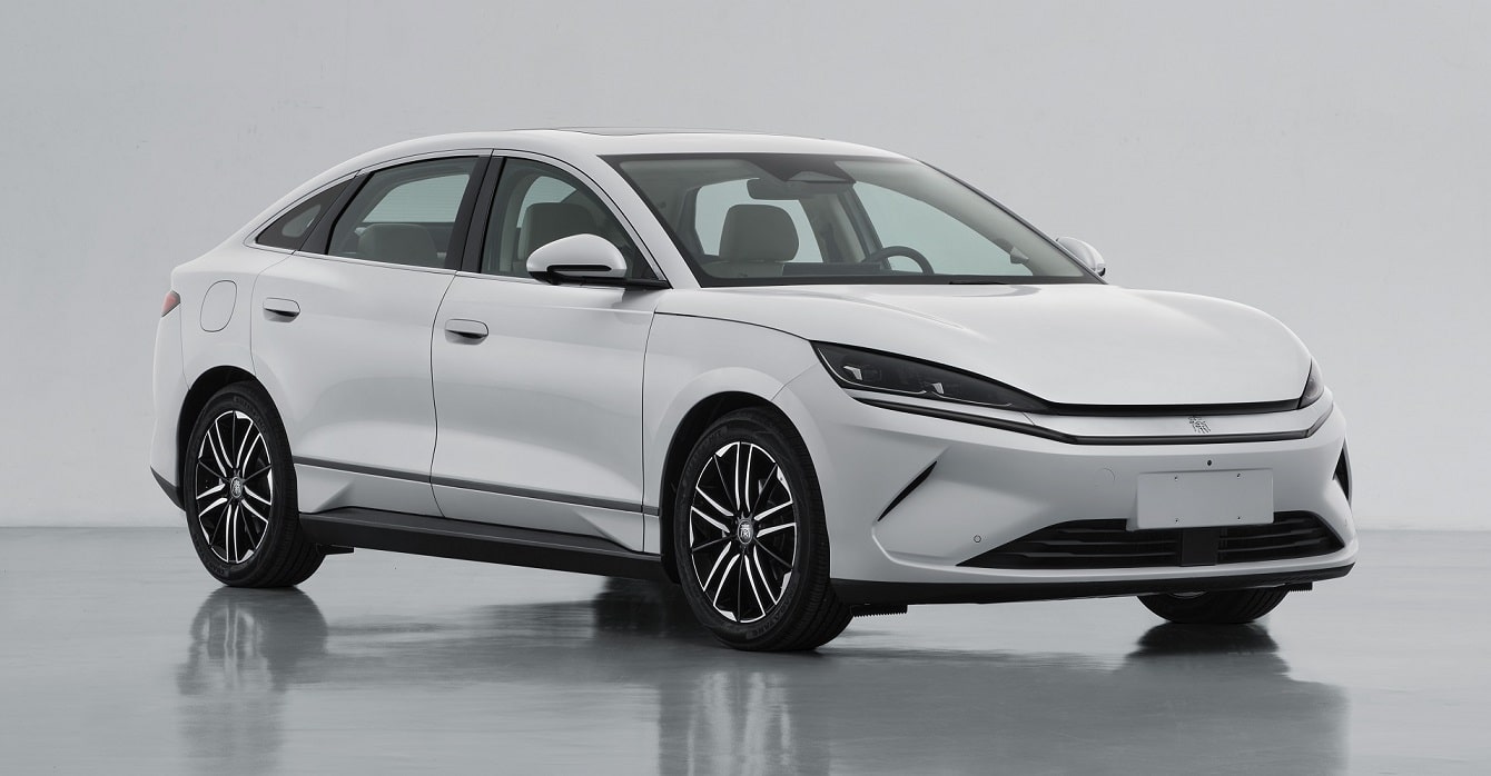 BYD Qin L EV 2025 : Berline 100% Électrique avec Nouvelle Batterie et 160 kW de Puissance