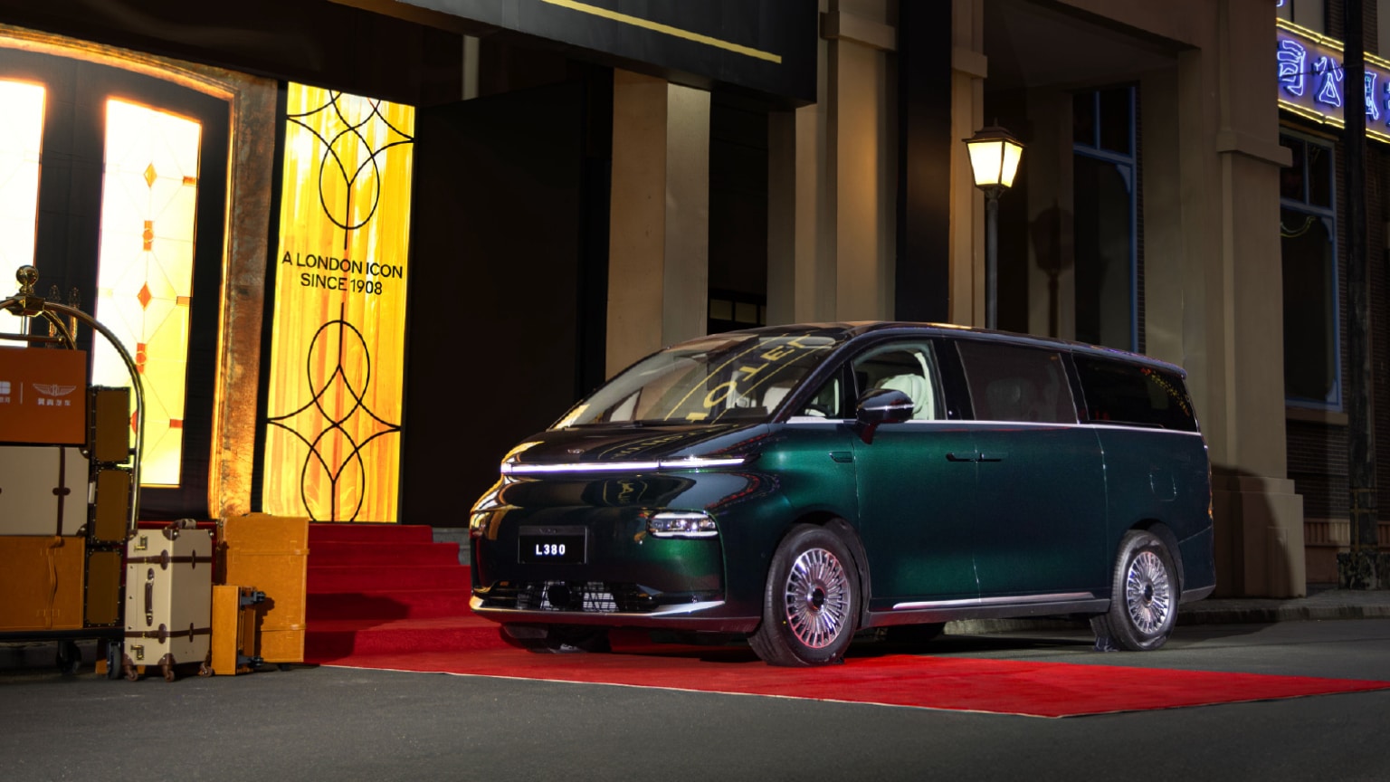 Geely Galaxy LEVC L380,Le minivan électrique chute à 41 455 € avant son arrivée en Europe