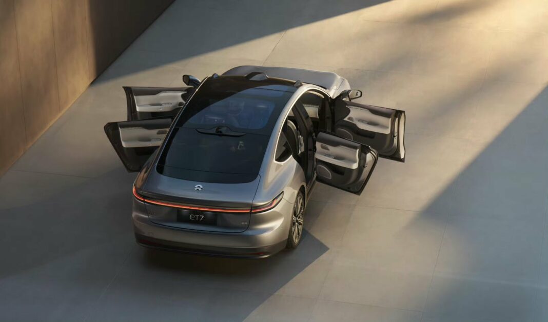 Nio ET7 : l'incroyable électrique atteint 1 070 km d'autonomie avec sa nouvelle batterie semi-solide
